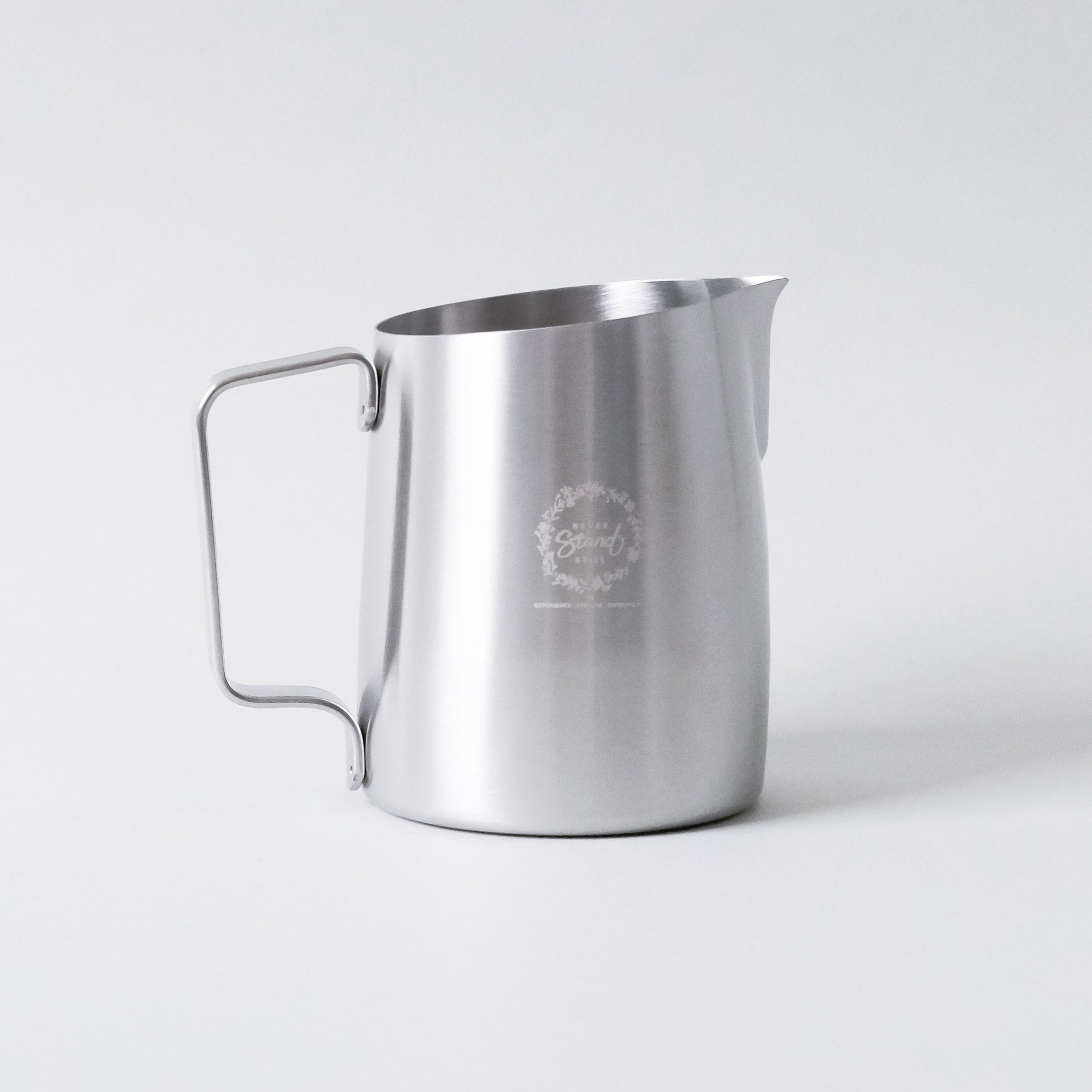 WPM 17oz IVY LKY Milk Pitcher with Tapered Sharp Spout | Coffee Project ...